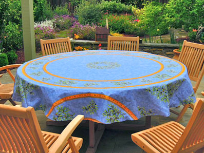 Round and Square Tablecloths